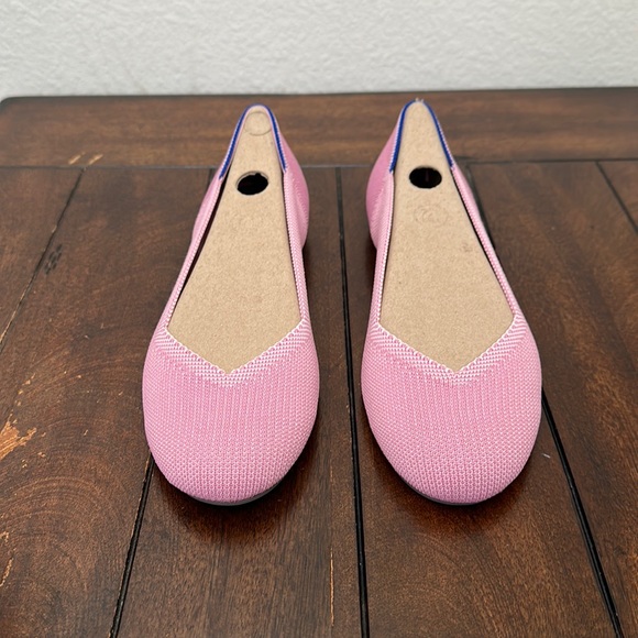 Rothy's | Shoes | Rothys The Flat Begonia Color With A Black Sole And ...